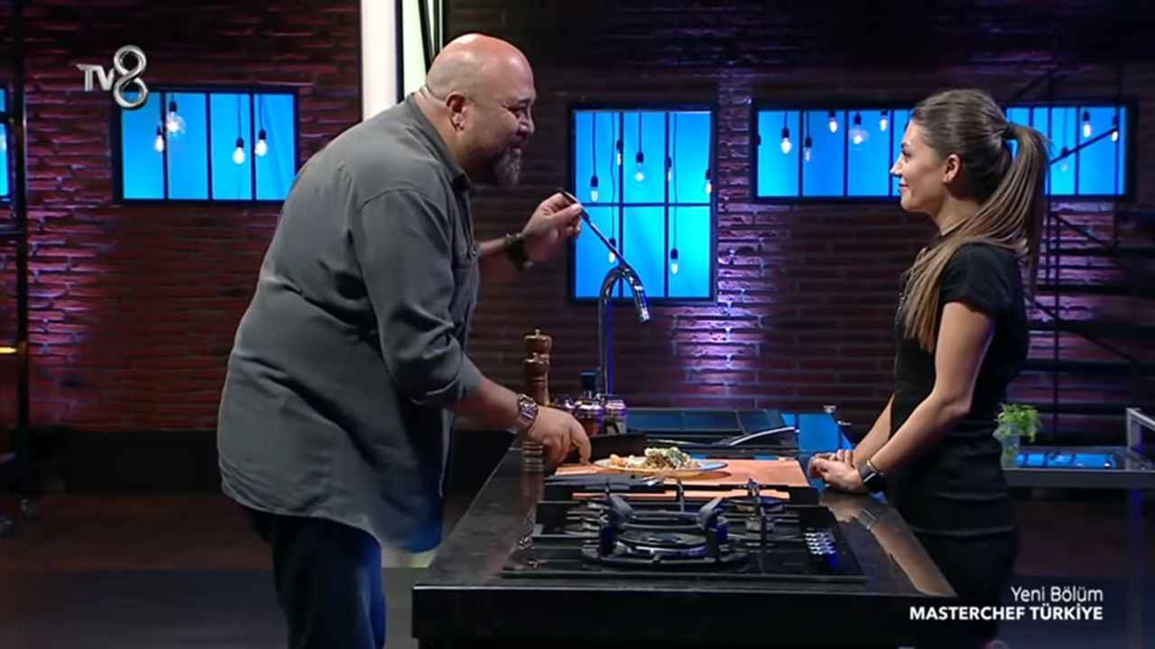 MasterChef Pelin kaç yaşında, boyu kaç? MasterChef Hostes Pelin kimdir ...