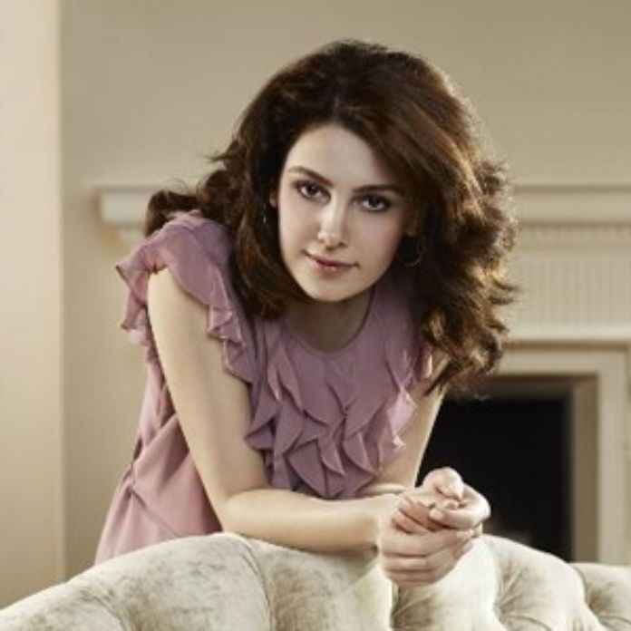 Yalancı dizisi Gizem Soysaldı kimdir? Gizem Soysaldı nereli, kaç ... Yalancı dizisi Gizem Soysaldı kimdir? Gizem Soysaldı nereli, kaç ...