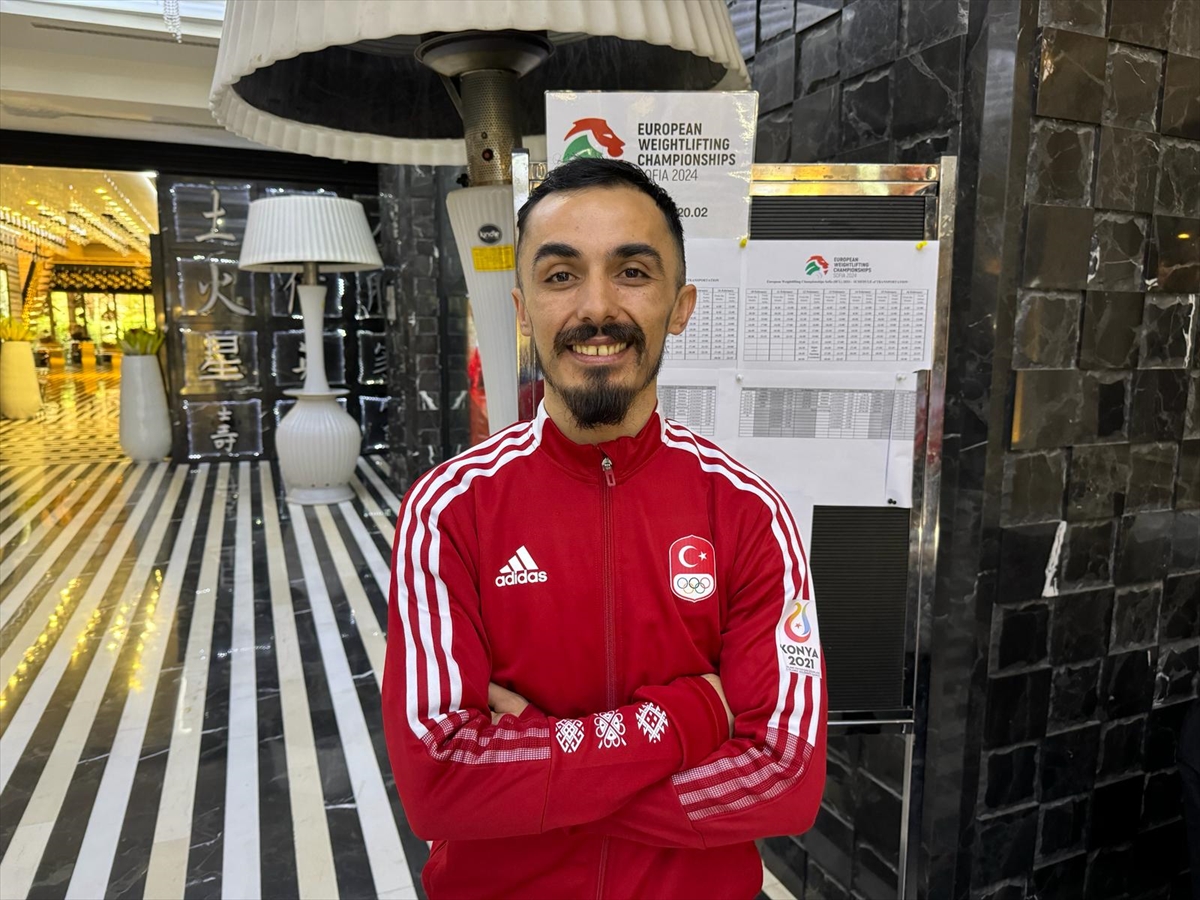 Muammer Şahin, Avrupa Şampiyonası'nda altın madalya kazandı