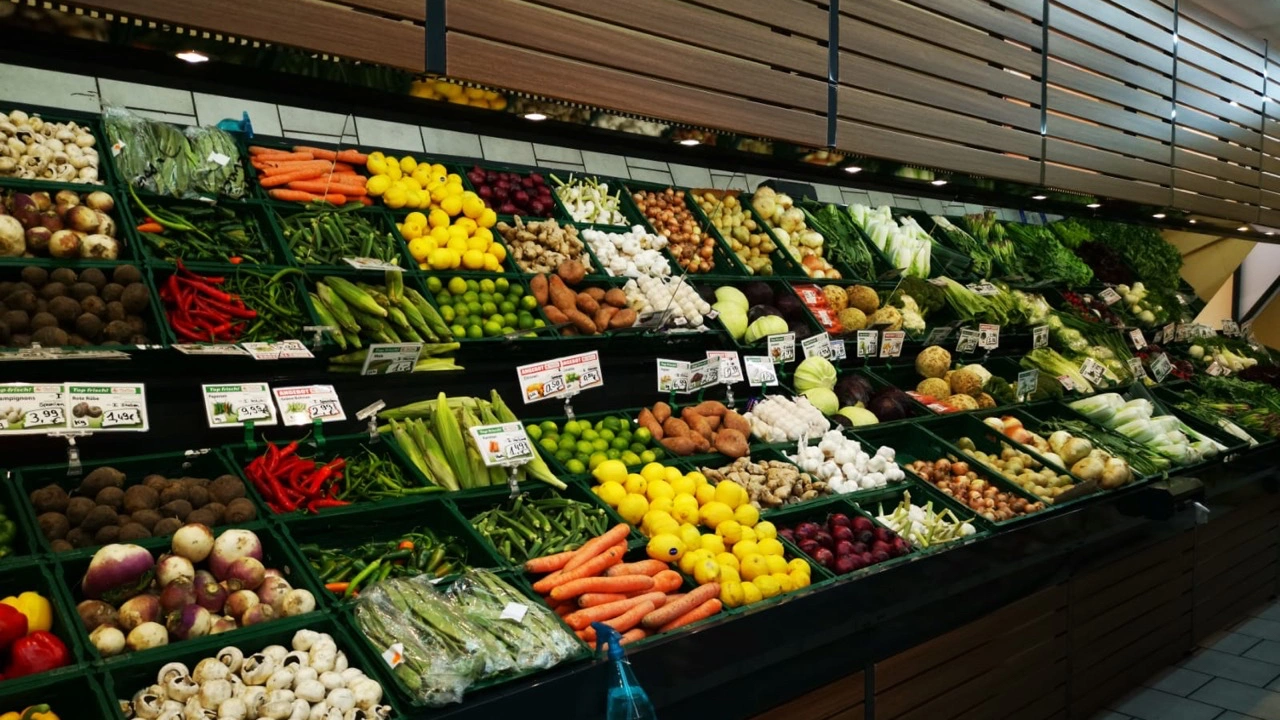 Kasımda fiyatı en çok artan ve azalan ürünler belli oldu